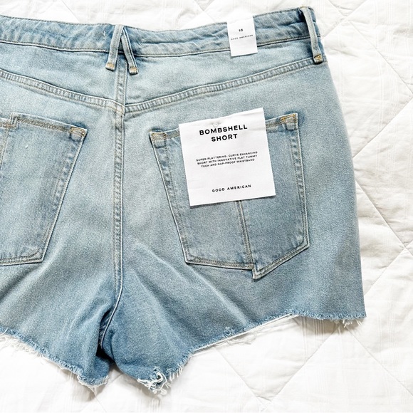 Good American | Shorts | Nwt Good American Bombshell Short Denim ...